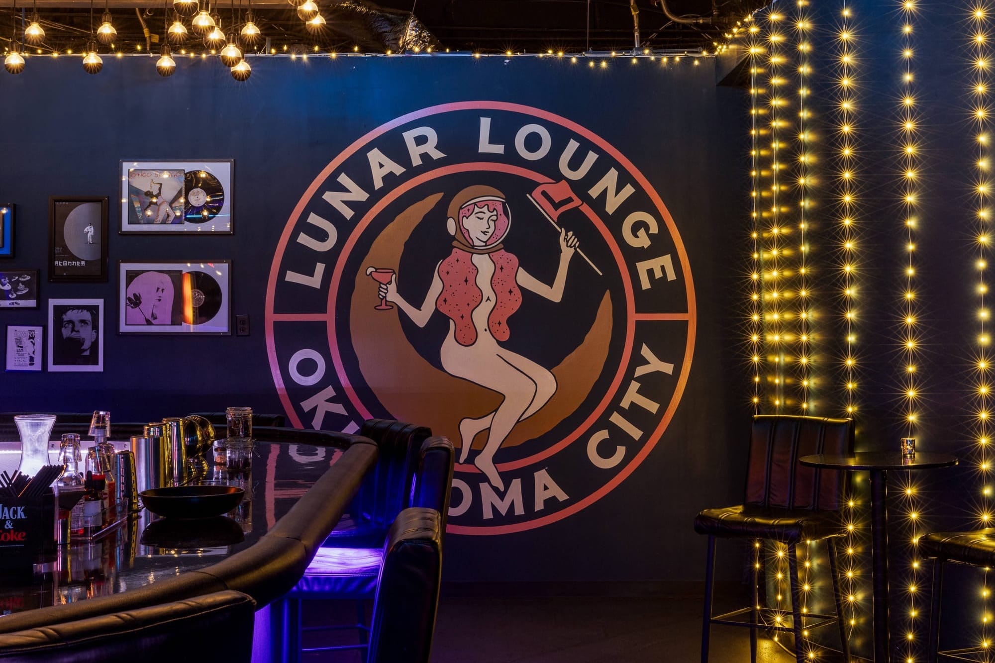 The Moon and Bars: Lunar Lounge, Barkeep Supply and the story of Julia ...